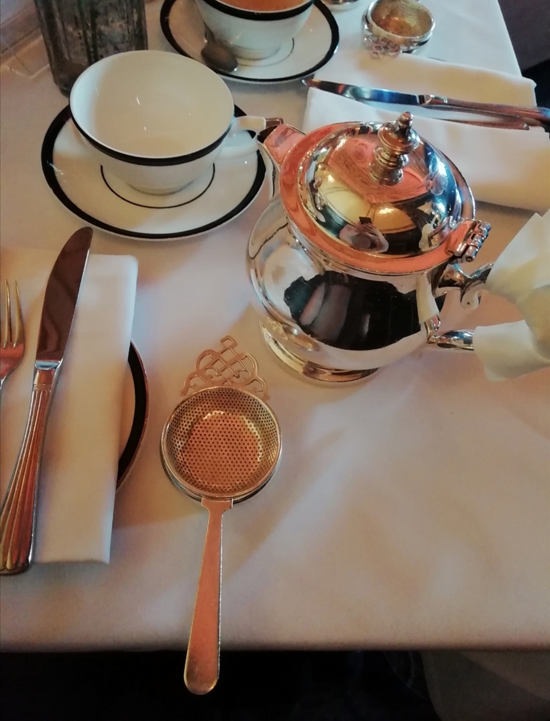 The dome afternoon tea – Rex the Veganosaurus